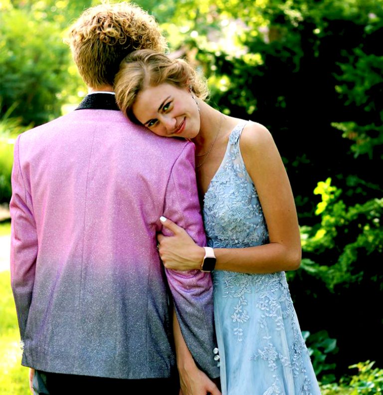 Pink Prom Suits & Prom Tuxedos | Gentleman's Guru