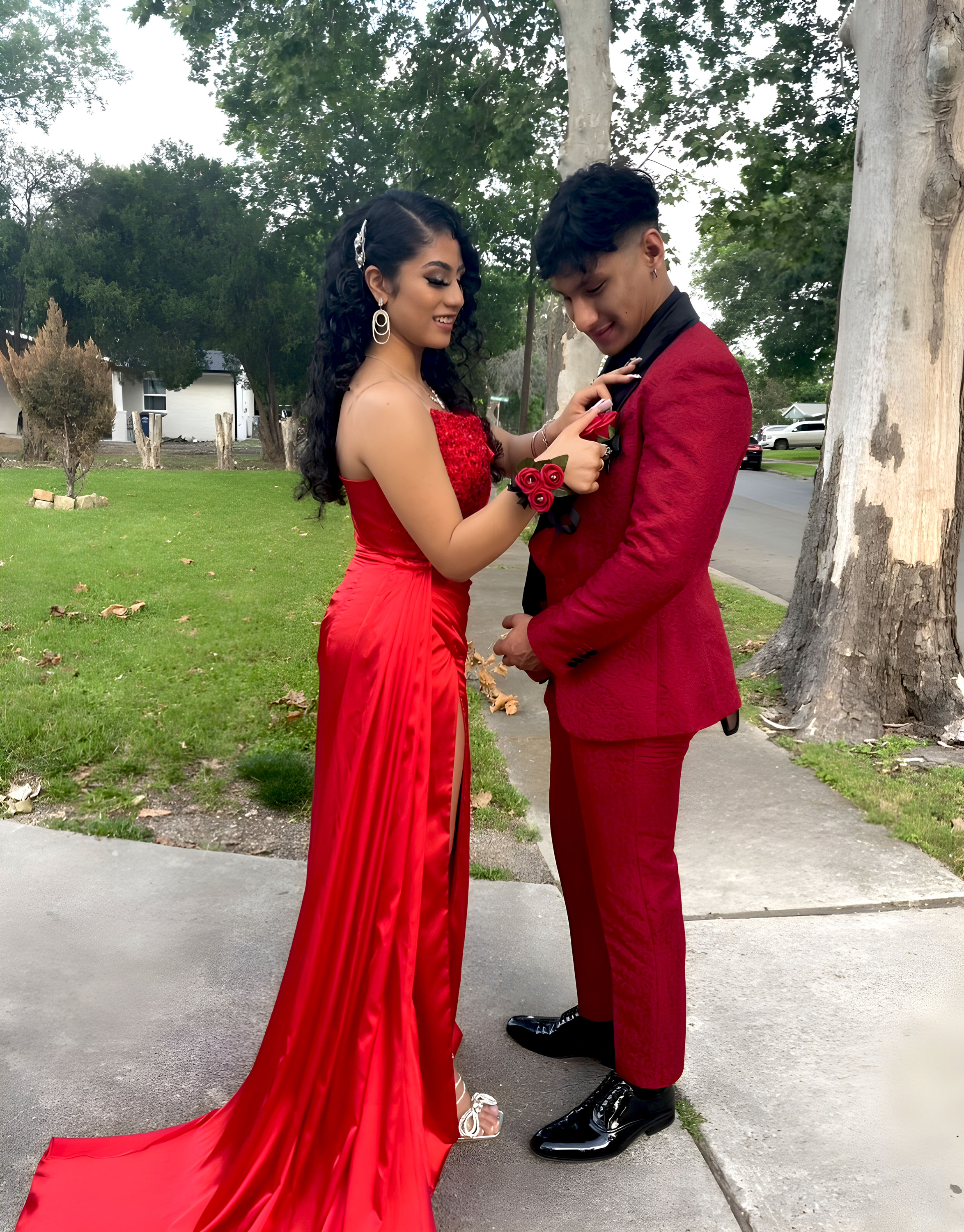 Apple Red Tuxedo Suit | Gentleman's Guru